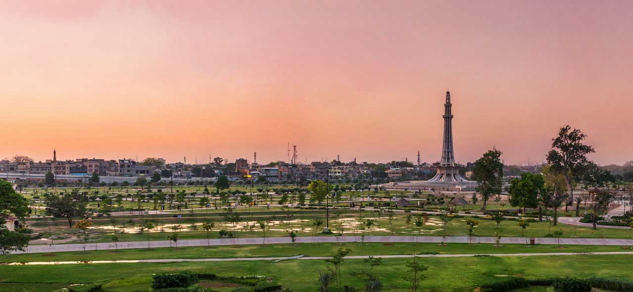 Book Flights to Pakistan from Qatar | Qatar Airways