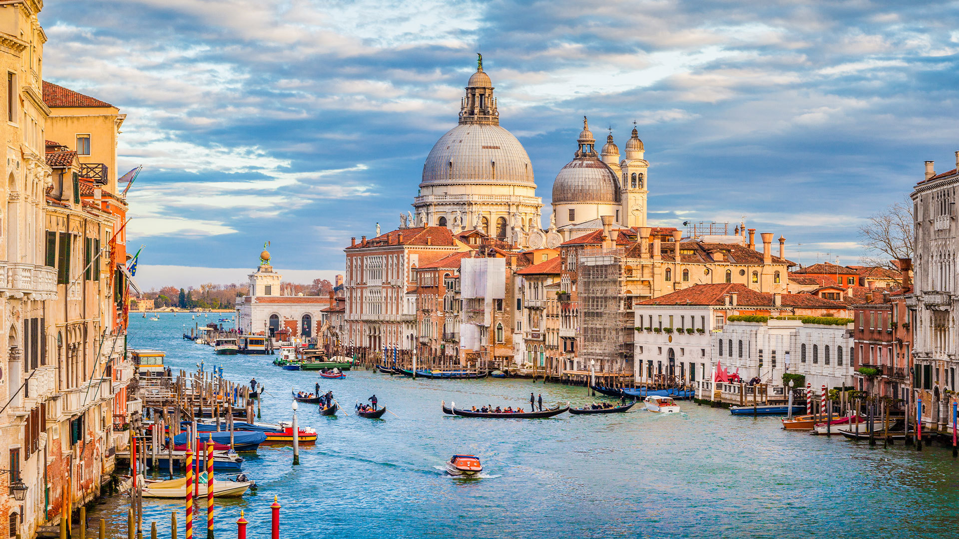 Book flights to Venice (VCE) | Qatar Airways