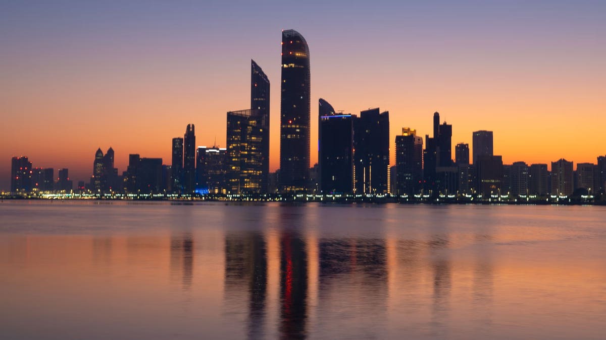 Book flights from Doha (DOH) to Abu-Dhabi (AUH) | Qatar Airways