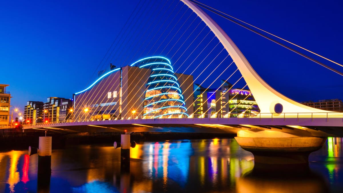 Book flights from Doha (DOH) to Dublin (DUB) | Qatar Airways